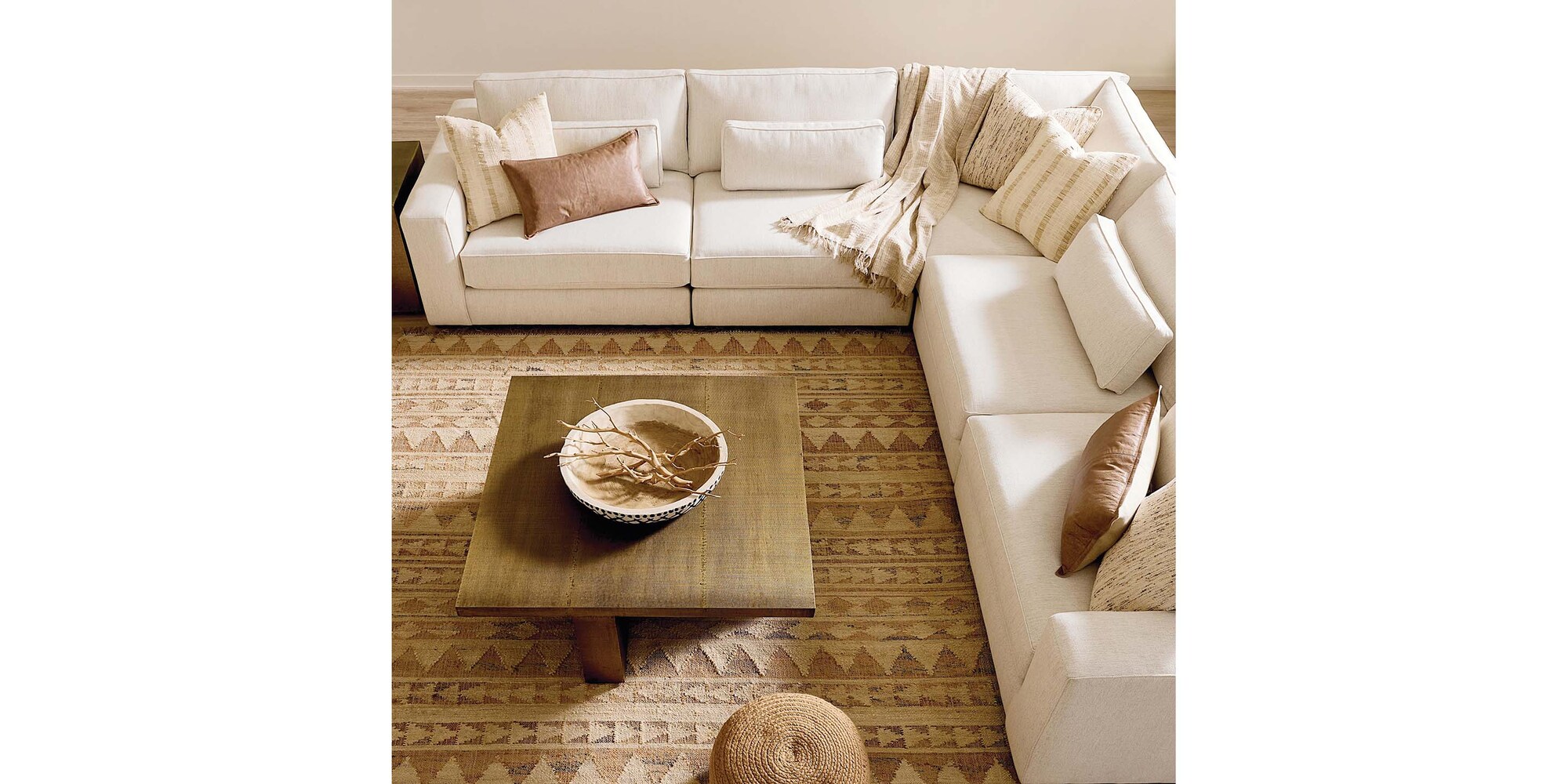 Moby Track Arm L-Shaped Corner Sectional | Bassett Furniture