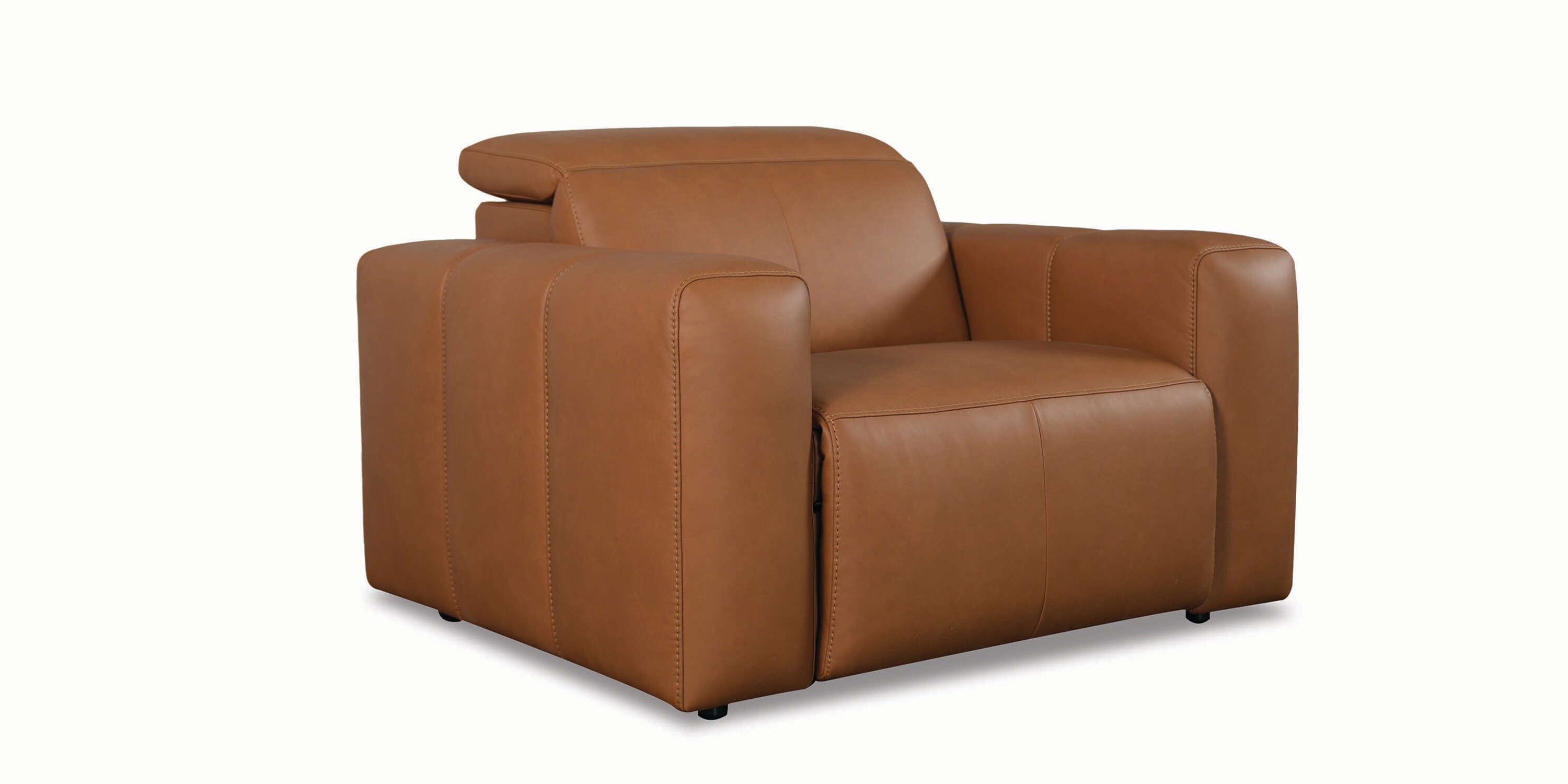 Reclining Club Chairs and Sofas | Club Level Collection | Bassett Furniture