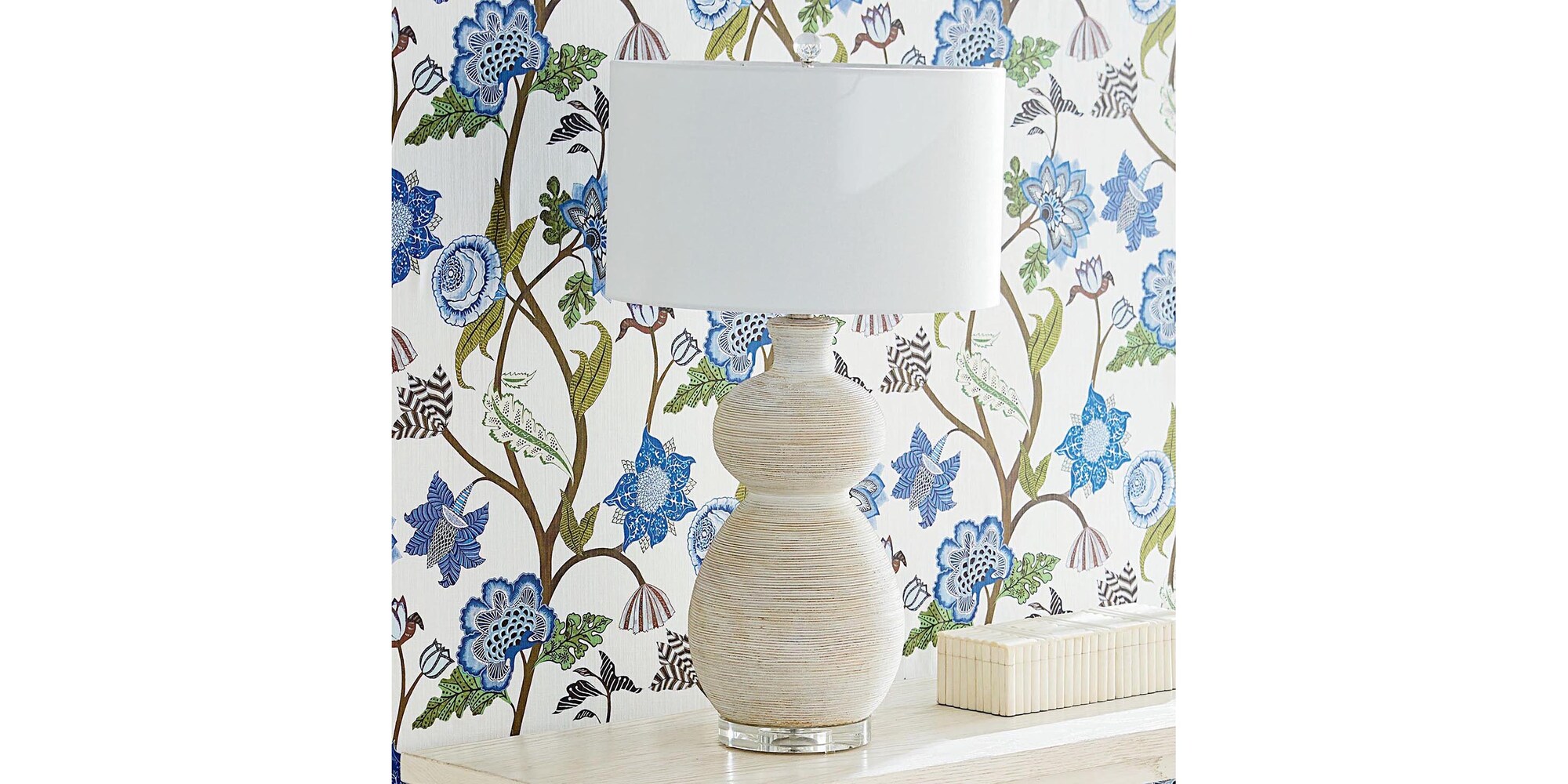 Olsen Table Lamp | Bassett Furniture