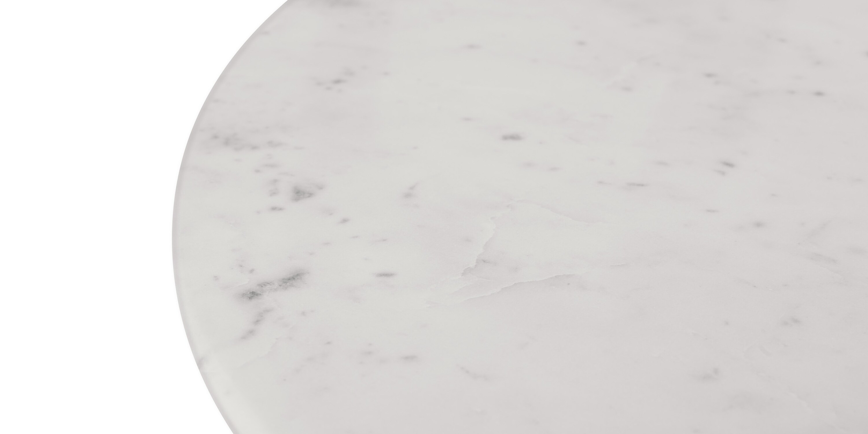 Coventry Round End Table | Bassett Furniture