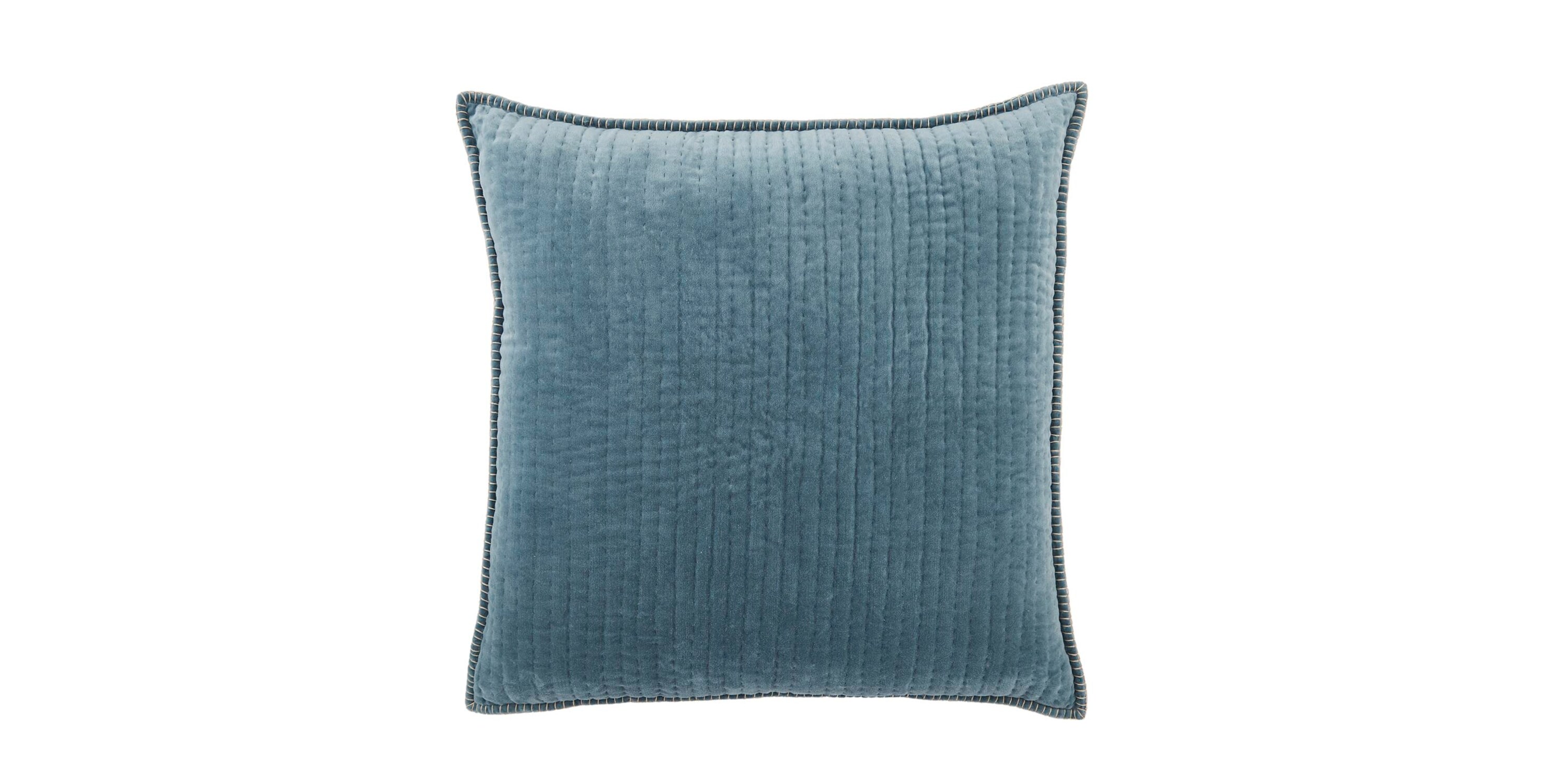 Beaufort Pillow | Bassett Furniture