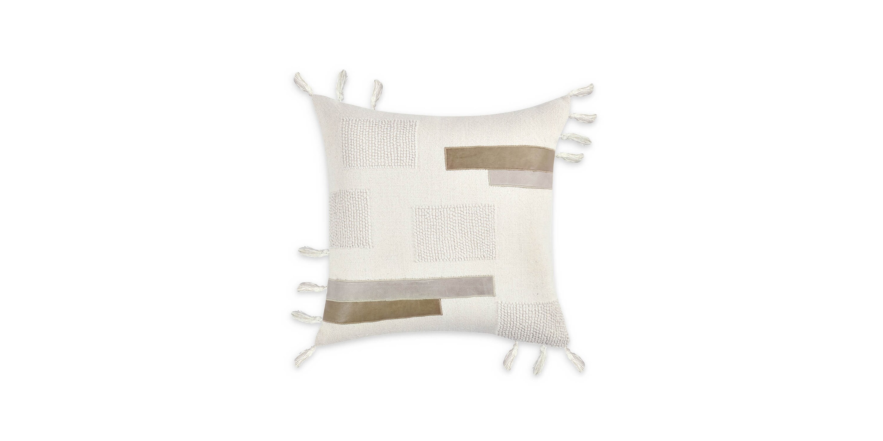 Packer Pillow | Bassett Furniture