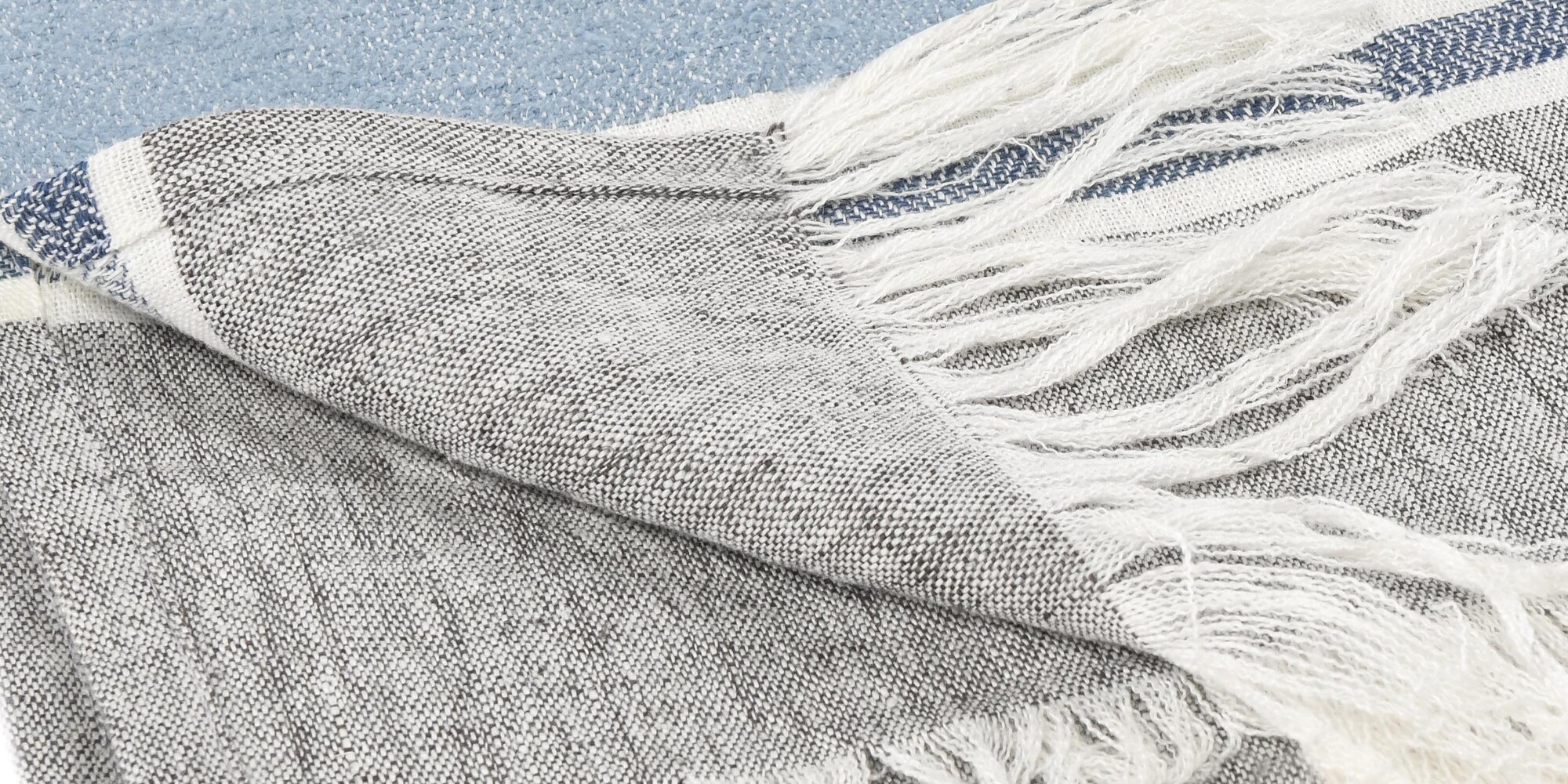 Lima Capri Blue Throw | Bassett Furniture