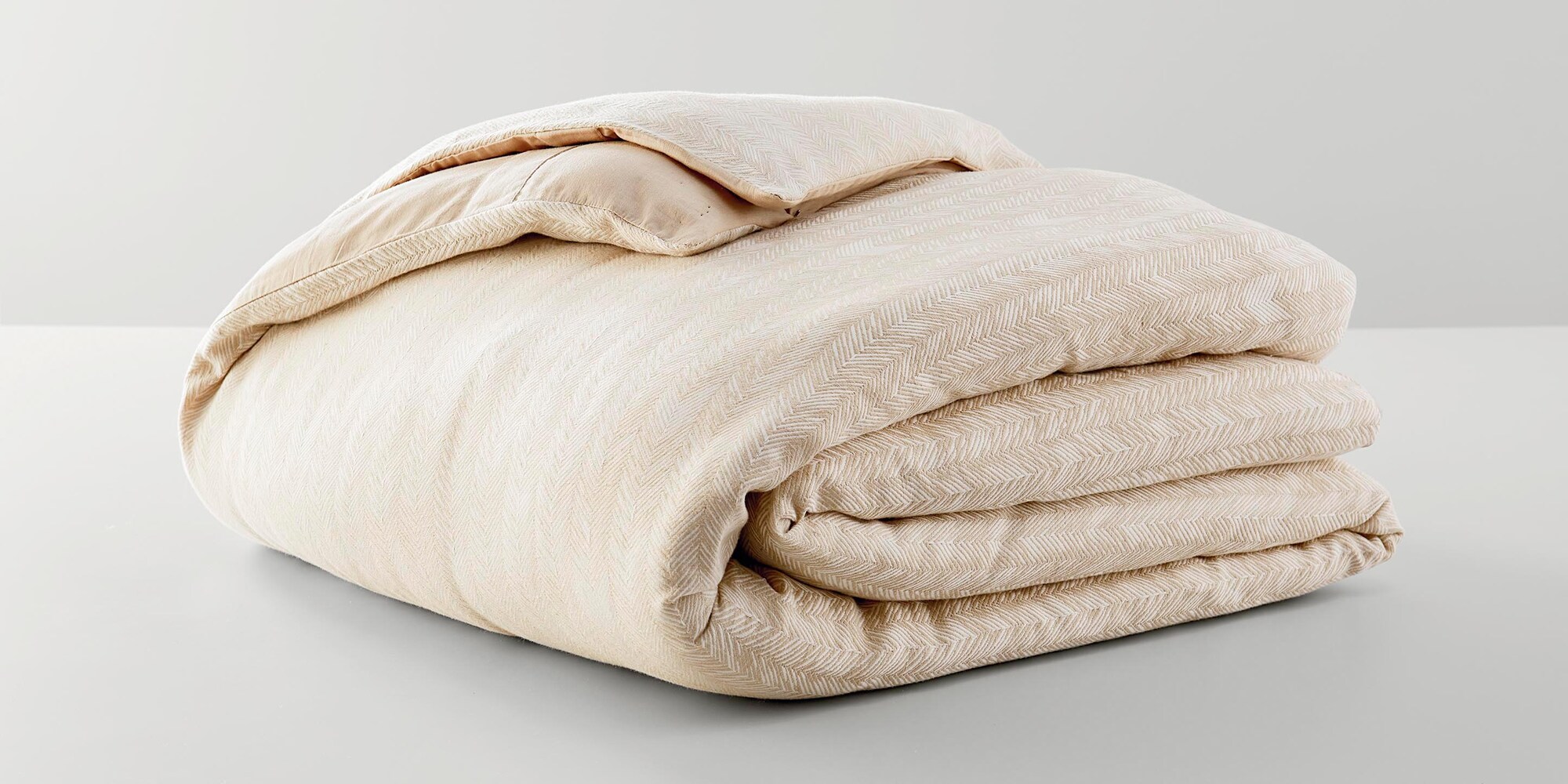 Herringbone 3 Piece Bedding Set | Bassett Furniture
