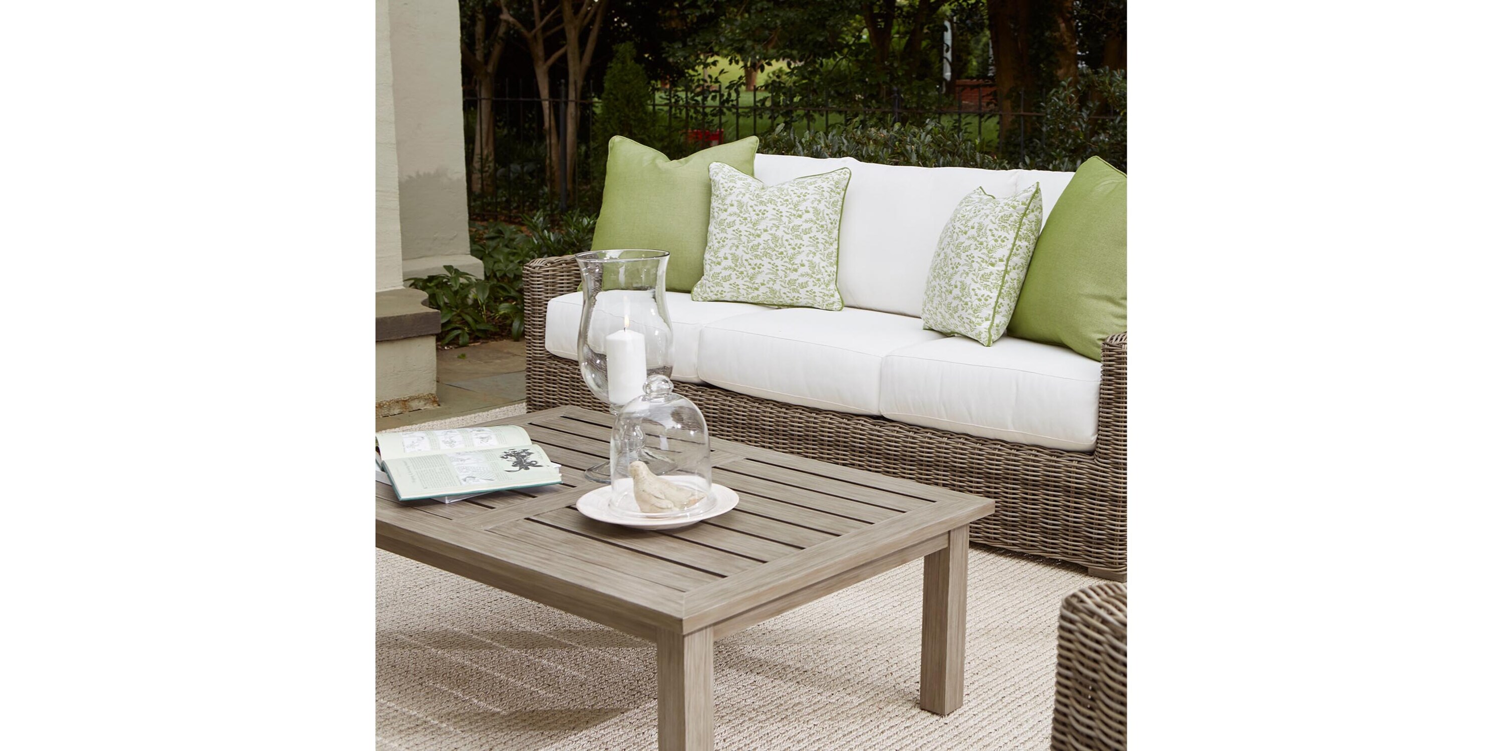 Aluminum Farm Outdoor Cocktail Table | Bassett Furniture