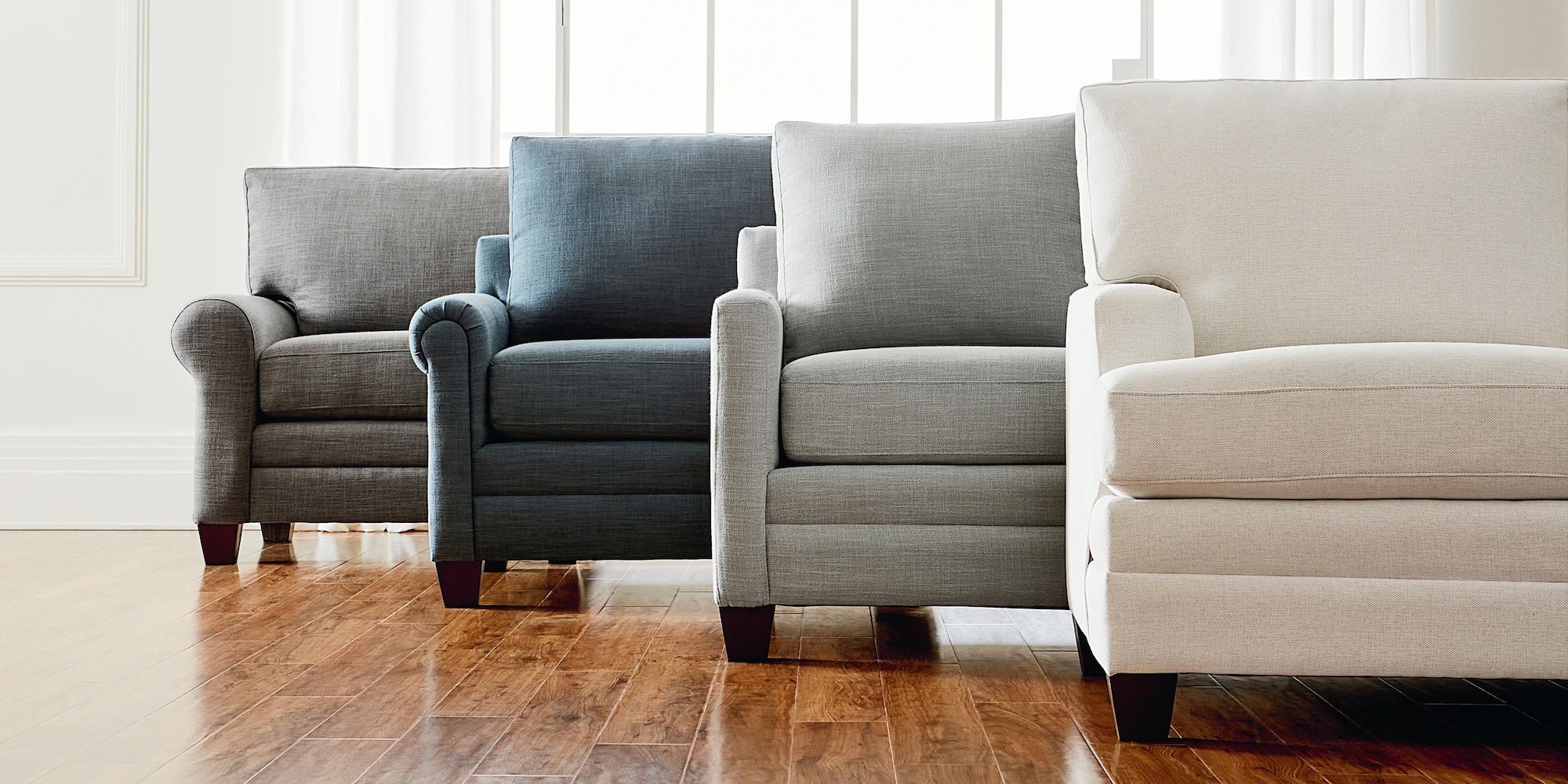 Carolina Roll Arm Loveseat | Bassett Furniture