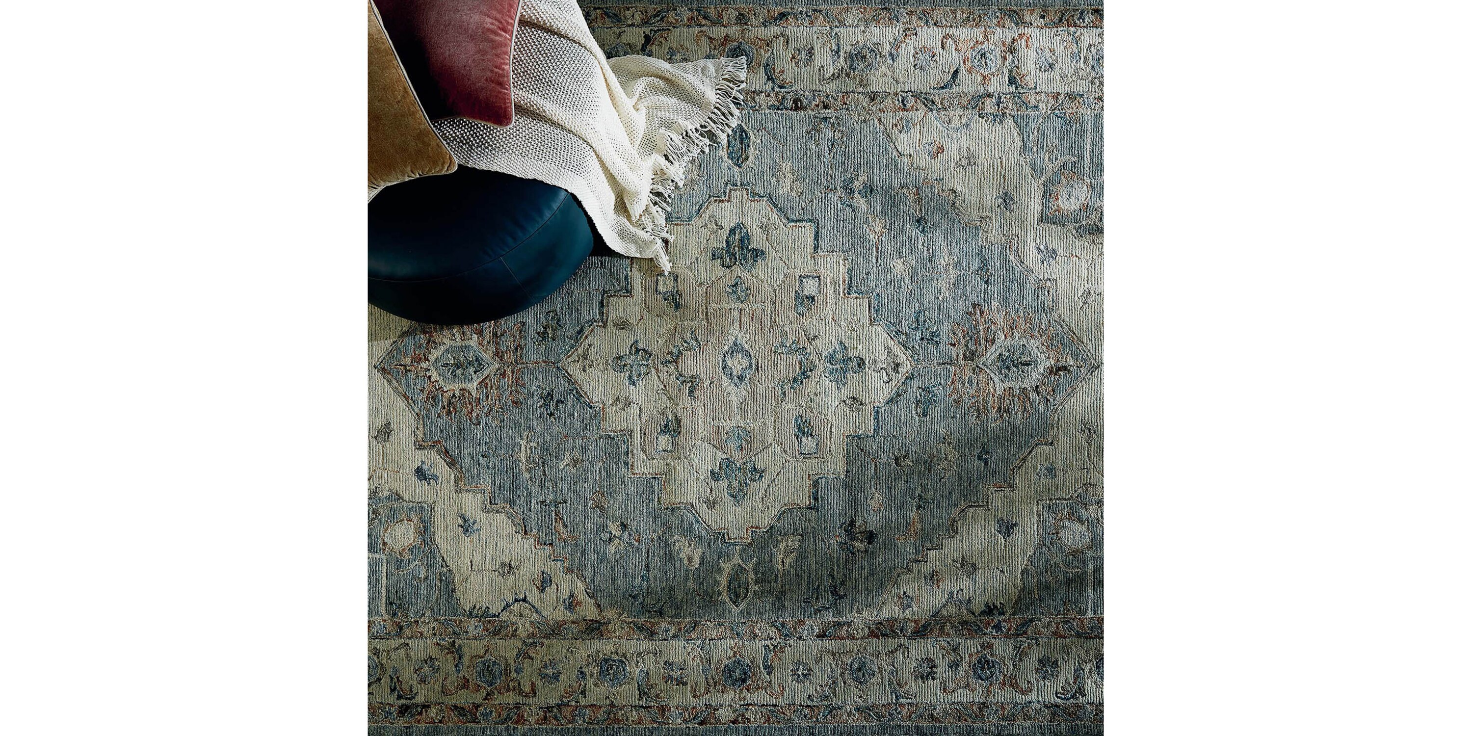 Peroni Mist Rug | Bassett Furniture