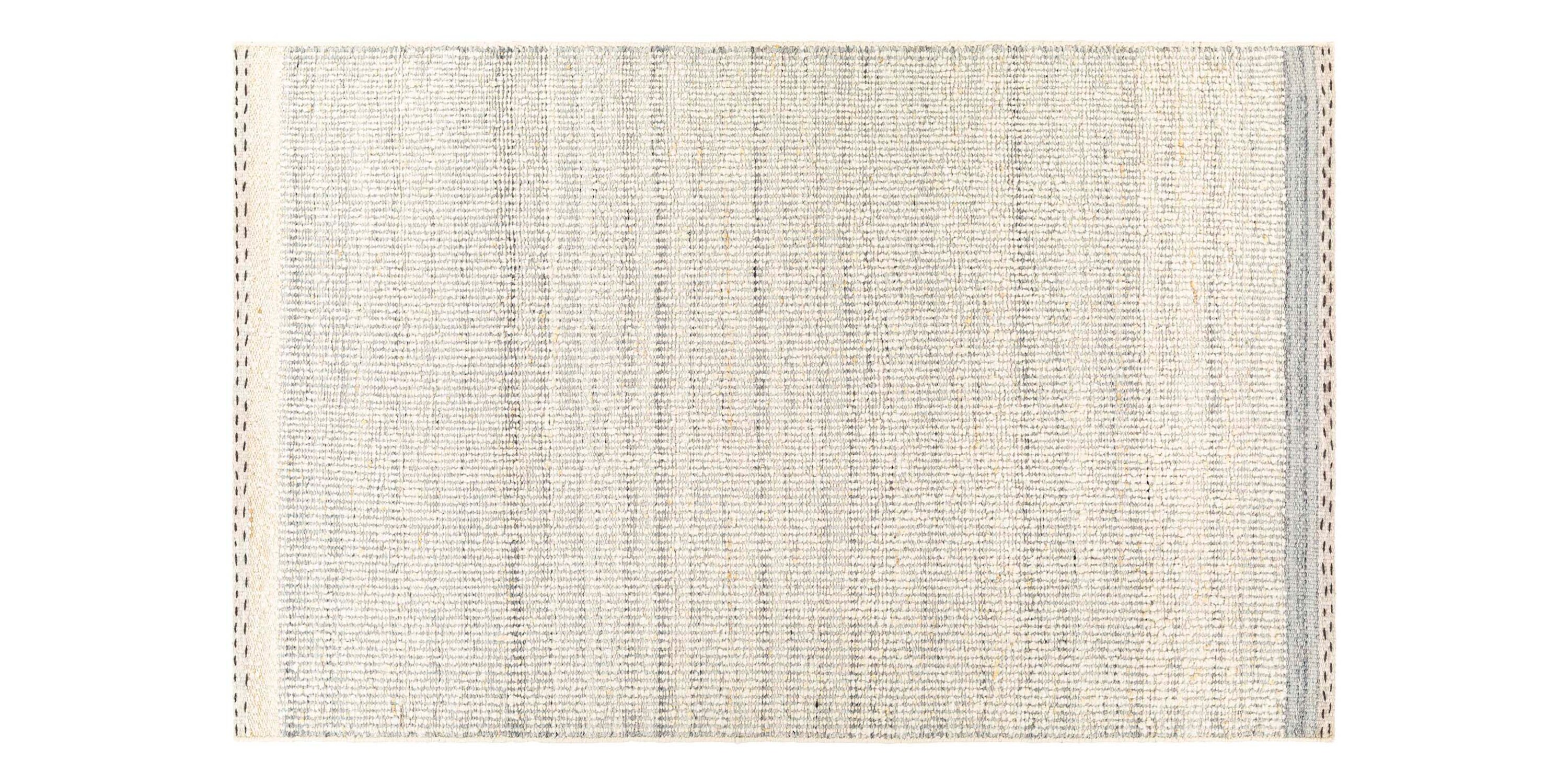 Solid Color Area Rugs for Your Home | Bassett Furniture