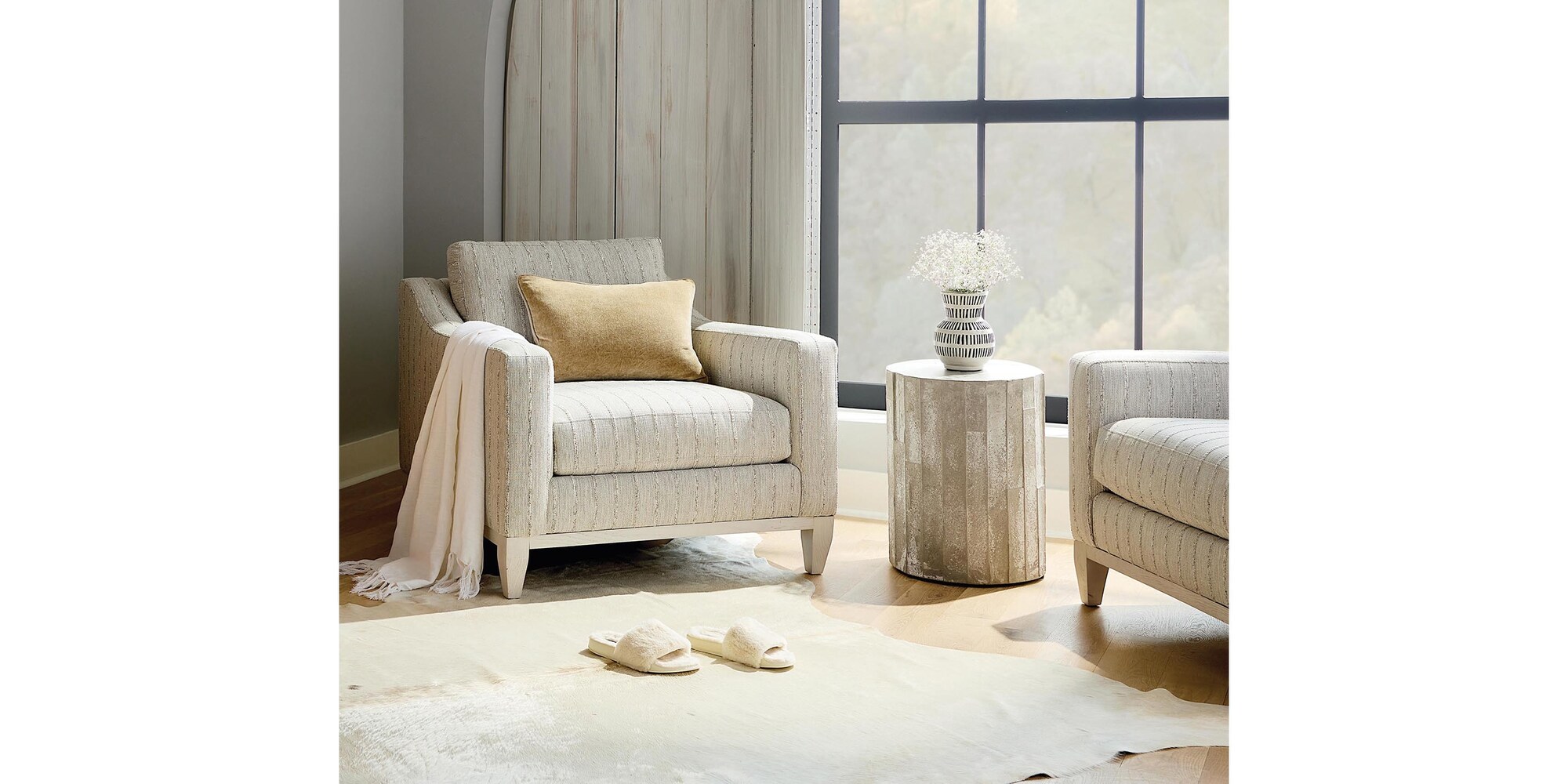 Sanford Slope Arm Chair | Bassett Furniture